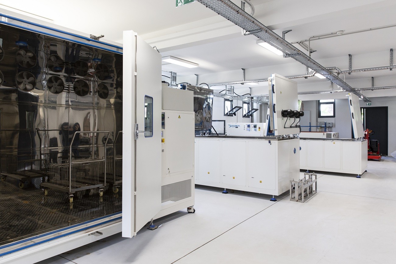 CSTB : sa nouvelle plateforme d’essais dédiée aux vitrages innovants ...